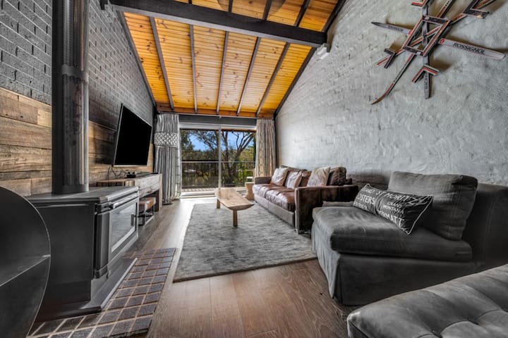 Luxurious 3br Townhouse L Lake Views L Bath L Wifi - Jindabyne