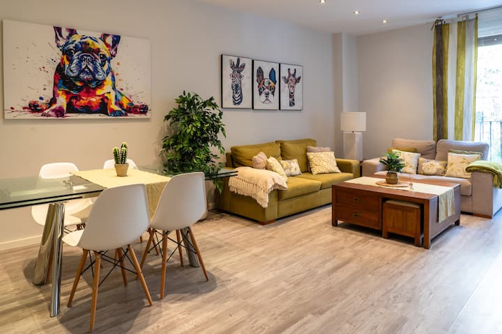 Loira Don Jaime: Modern And Central With A Balcony - Zaragoza