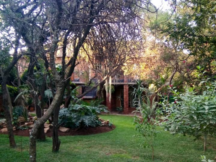 Ground Floor Room - Roodeplaat