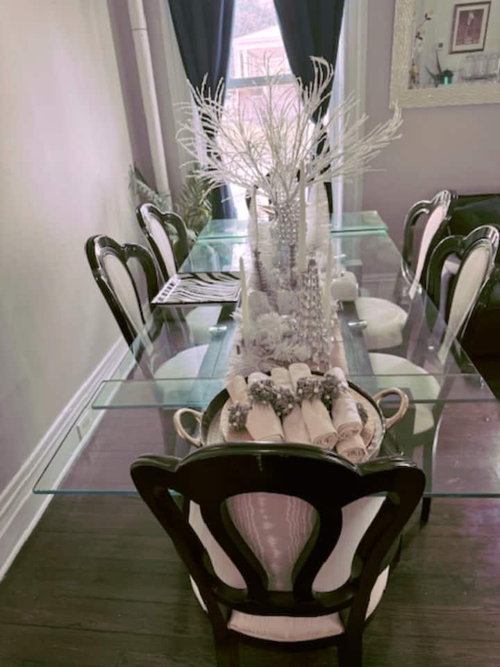 Bloom Boutique All-inclusive Bed & Breakfast - 