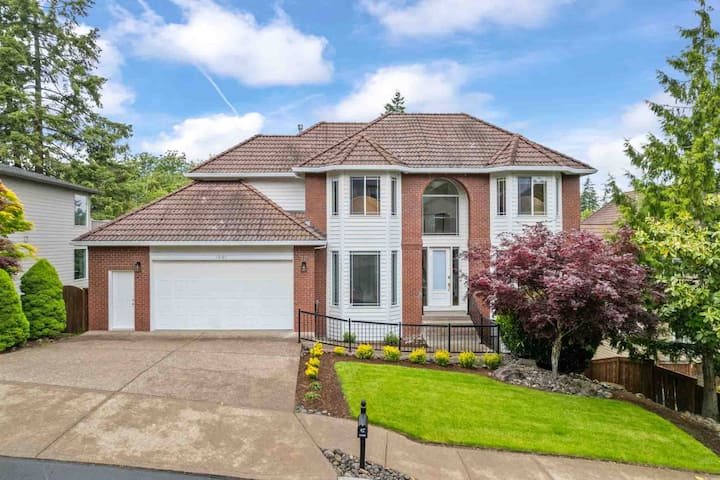 Fantastic Family Friendly Bull Mountain Home, Pets - Beaverton, OR