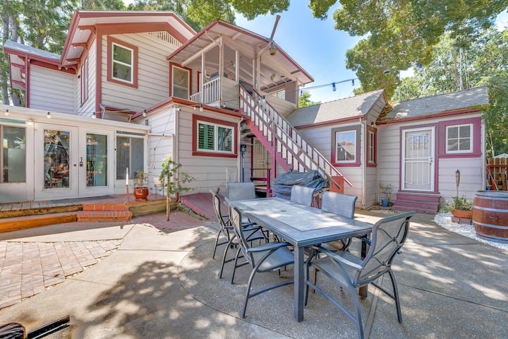 Historic Woodland Escape W/ Patio + Fire Pit! - Woodland, CA