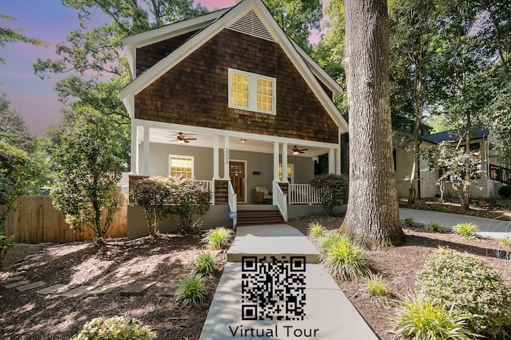 Luxury South End Retreat W/ Hot Tub & 4 Bedrooms - Charlotte