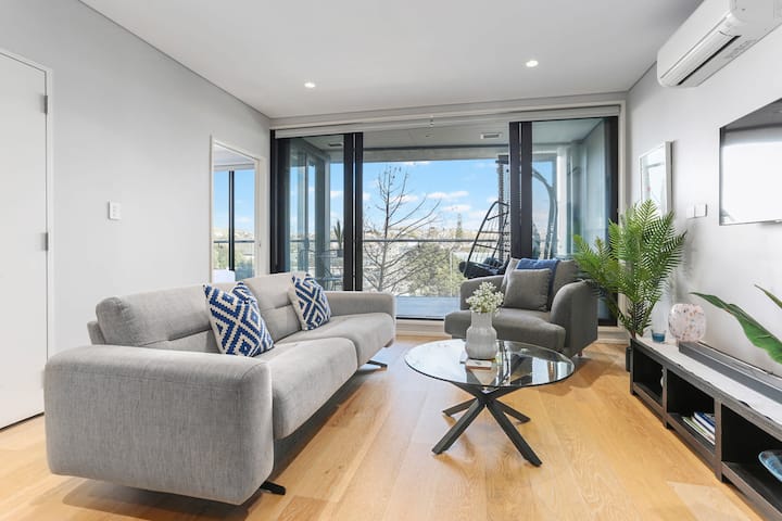 Natural 2 Bed Near Auckland Cbd W/ Parking - Auckland