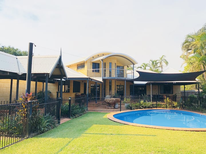 Kybra 4 Bedroom 3 Bathroom Luxury House With Pool - Broome