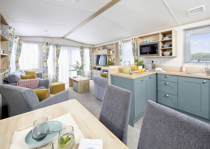 Platinum 3 No Pet Sleeps 6 - Perranporth