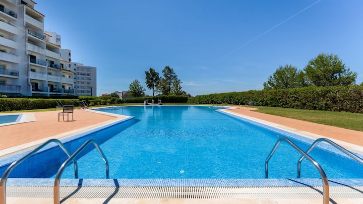 Ocean View 2 Bdr Duplex With Pool By Lovelystay - Portimão