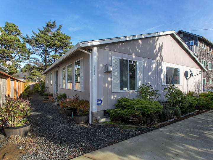 1.5 Blocks To Beach-yard-bbq-family Tides Seaside - Seaside
