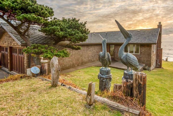 Oceanfront-hot Tub-dogs Ok-pelican's Landing - Depoe Bay, OR