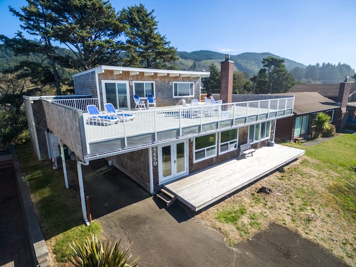 Oceanfront-large Deck-the Strand At Twin Rocks - Rockaway Beach, OR