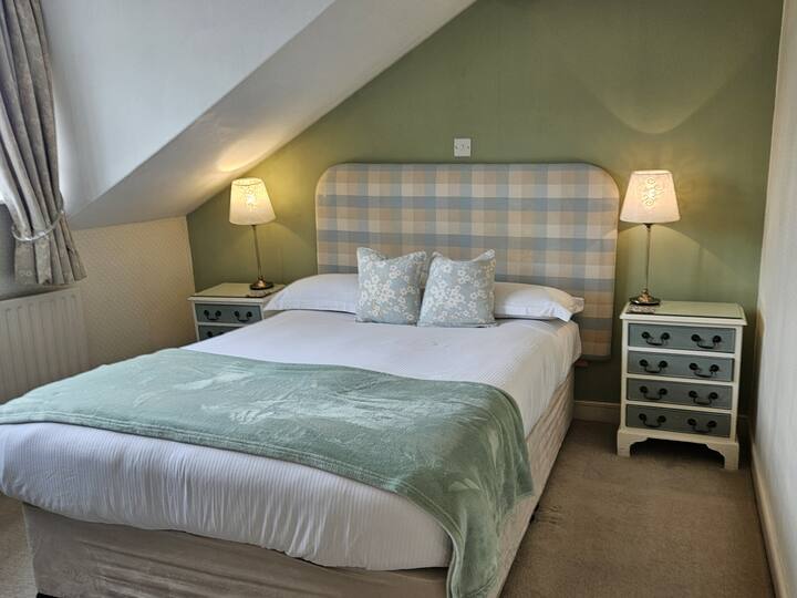 Double Room-traditional-ensuite-garden View - 도체스터