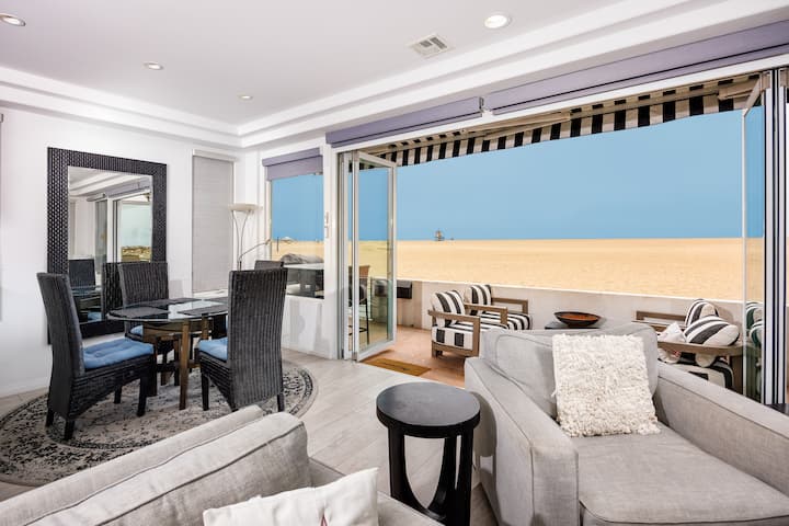 204 E Oceanfront A | Stunning Beachfront W/large P - Newport Beach, CA