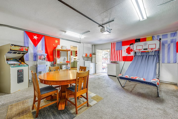 Family-friendly Clovis Home W/ Gas Grill + Patio! - Clovis, CA