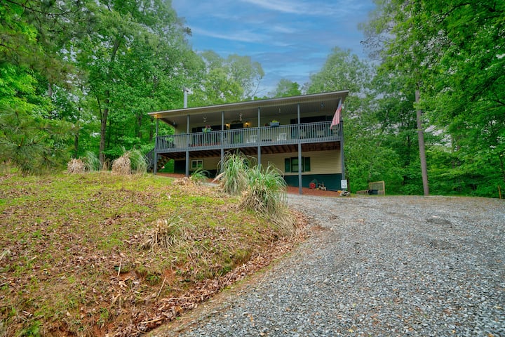 New! In Ellijay - Private Hot Tub & Sunset Views - Ellijay, GA