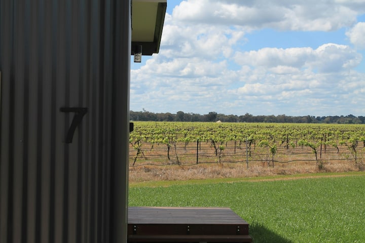 Queen Studio - Corowa