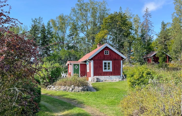 1 Bedroom Cozy Home In Flen - Flen