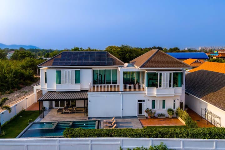 Luxury 4 Bedroom Pool Villa! (Pv8) - Hua Hin