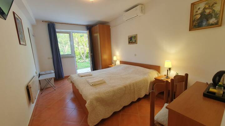 Garden Rooms Chiara - Double Room With Garden No.3 - Fontane
