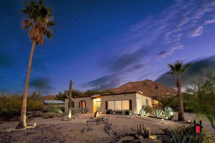 Desert Escape|fire Pit & Mountain Stargaze Evening - Carefree, AZ