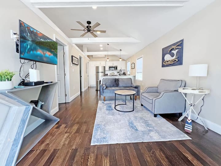 Kentville Beach House - Hampton Beach, NH