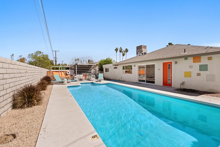 Zen Space 4bd Pool 3 Mi To Downtown Ps - Palm Springs, CA
