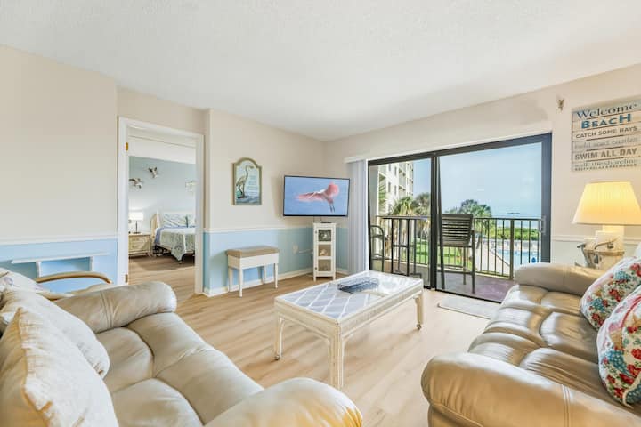 Three Bedroom Oceanfront W/ Heated Pool At Canaver - Cocoa Beach, FL