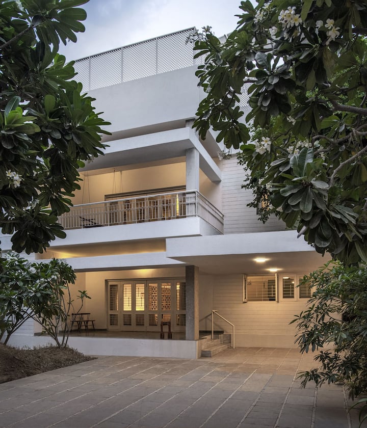 Fouzdar House By Luxunlock, Ahmedabad - Ahmedabad