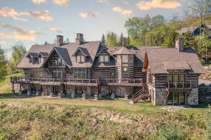 Mountainside 5-br Ski-in/out Okemo Villa - Vermont