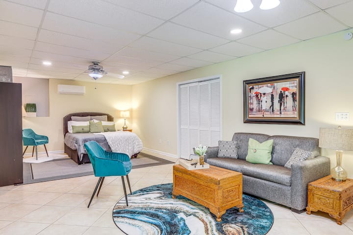 Cozy Jonesboro Studio W/ Patio ~ 22 Mi To Atlanta! - Jonesboro, GA