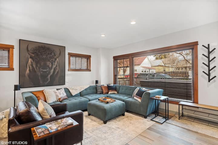 Best Location! Walkable|30 Min To Gnp|5 Min Lake - Whitefish, MT