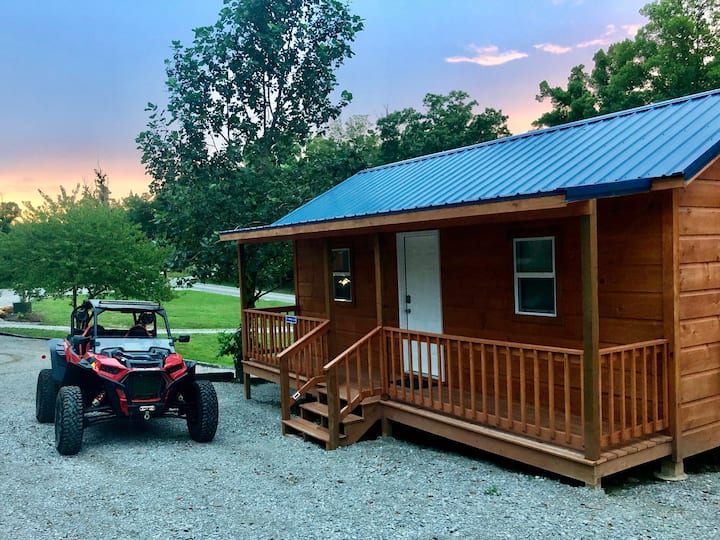 Small Cabin 5 - Natural Bridge, Jamestown