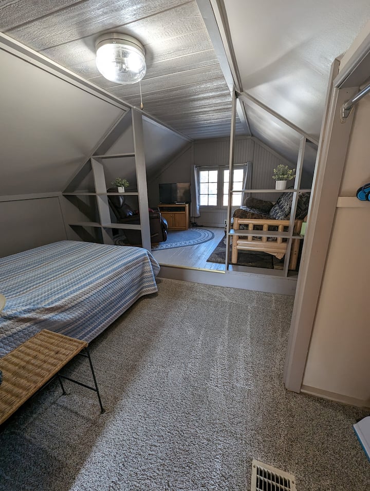 Studio Loft #9 @ Riverside Point Resort - Park Rapids, MN