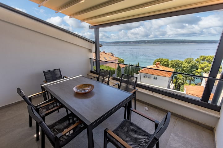 Pool Apartment Panorama - Happy Rentals - Crikvenica