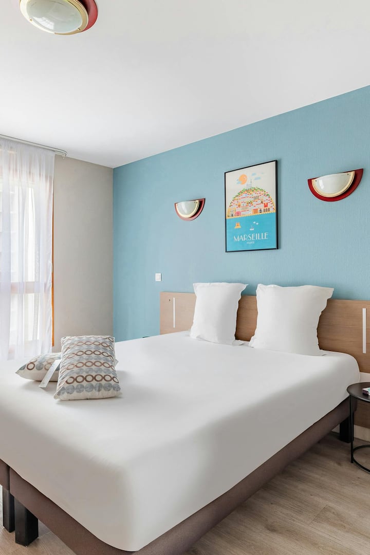Two Rooms With Kitchenette In Euromed Marseille - Marseille
