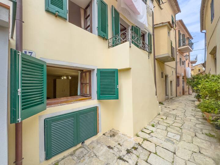 [Elba Island - Historic Village] Maya Flat - Île d'Elbe