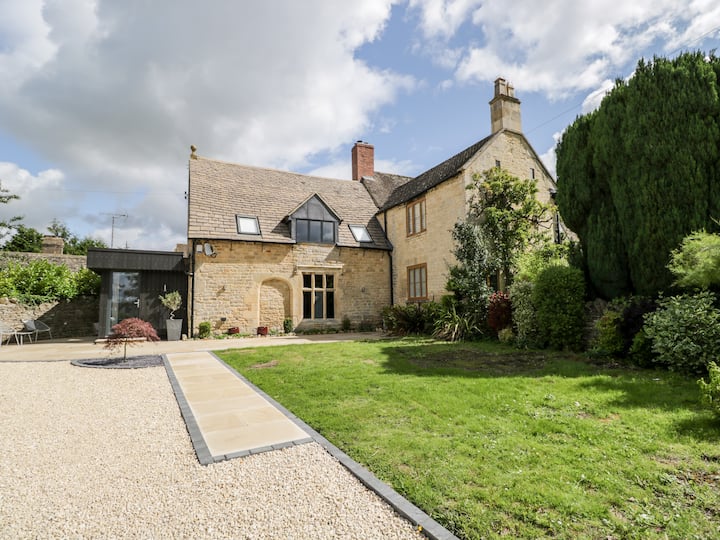 Suncroft - Cheltenham
