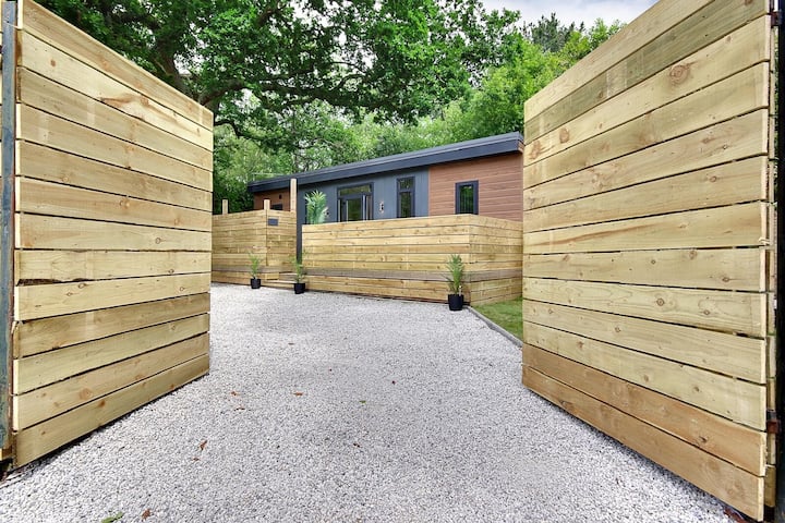 Lodge-exécutif-salle De Bain Privée-vue Sur Jardin - Ringwood