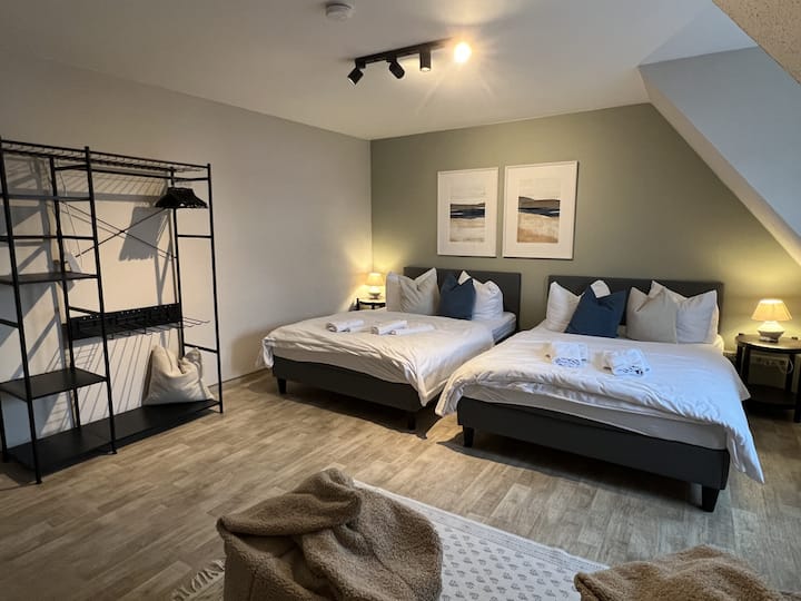 Stilvolle Ferienwohnung Mit Zwei Queensize-betten - Ballenstedt