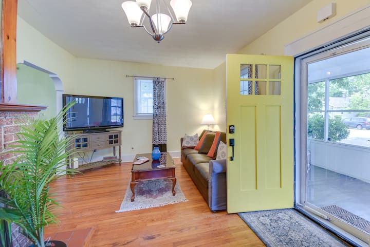 Charming Hampton Home ~ 7 Mi To Buckroe Beach! - Hampton, VA