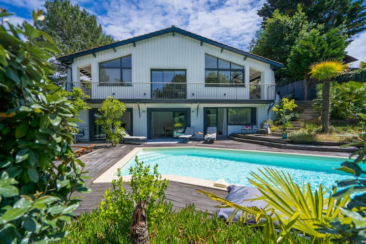 Charmante Villa Familiale - Piscine Chauffée - Arcachón