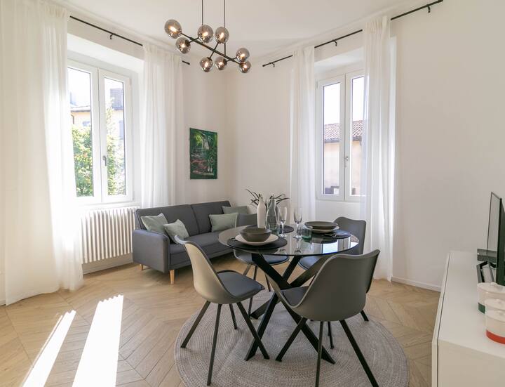 Lake & River Apartment - Lecco