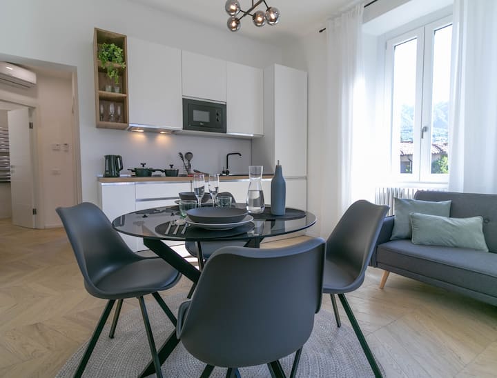 Lake & River Apartment - Lecco