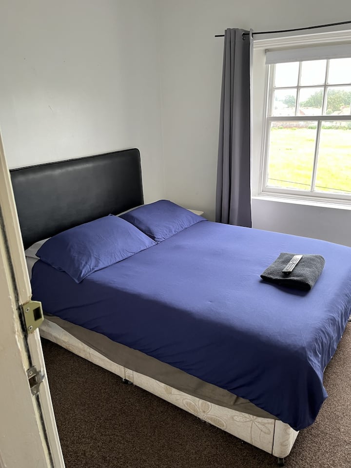 Double Room-standard-shared Bathroom-garden View-r - Beverley, UK