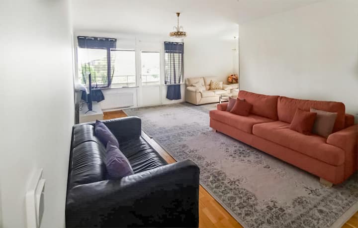 3 Bedroom Cozy Apartment In Visby - Visby