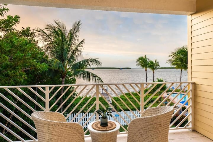 Idyllic Villa W/ Serene Bay Views & Pool Access - Islamorada, FL