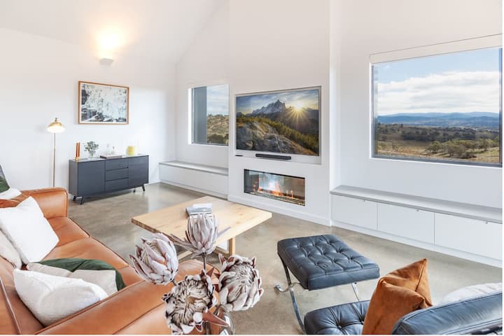 Camber Farmhouse Jindabyne Countryside - Kosciuszko National Park