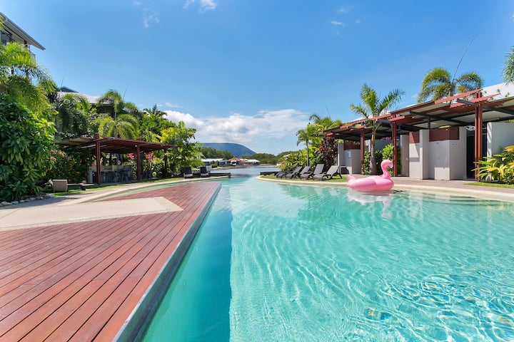 Blue Lagoon Resort Lakeside Apartment - Trinity Beach