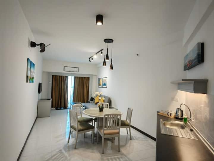 Beachfront Retreat @Tanjung Bungah 1br Paradise#35 - Teluk Bahang