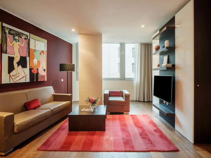 Nh Collection Budapest City Center -Xl 1 Bdrm Apt - Budapest