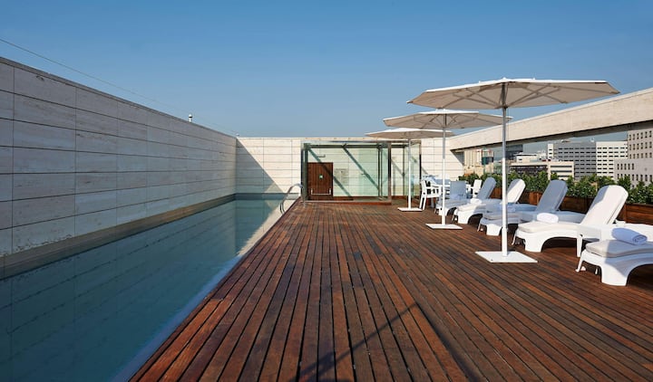 Premium Room At Hotel With Spa & Gym By Nh - Barcelona